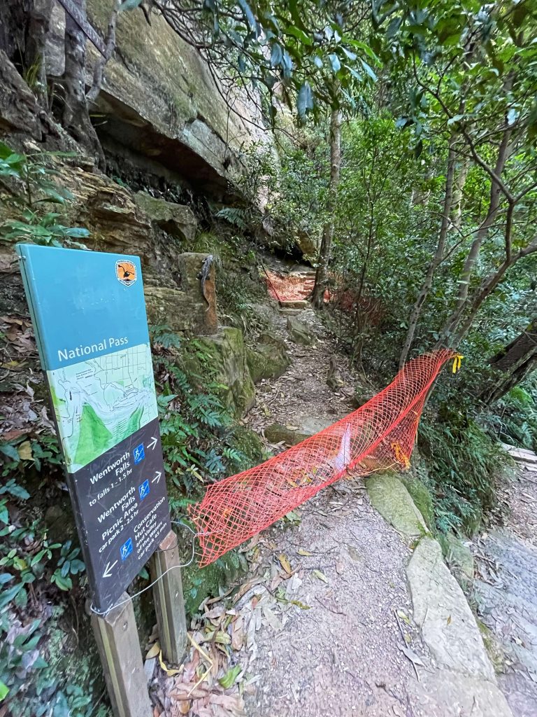 Valley of the Waters loop track via Slack Stairs Wentworth Falls